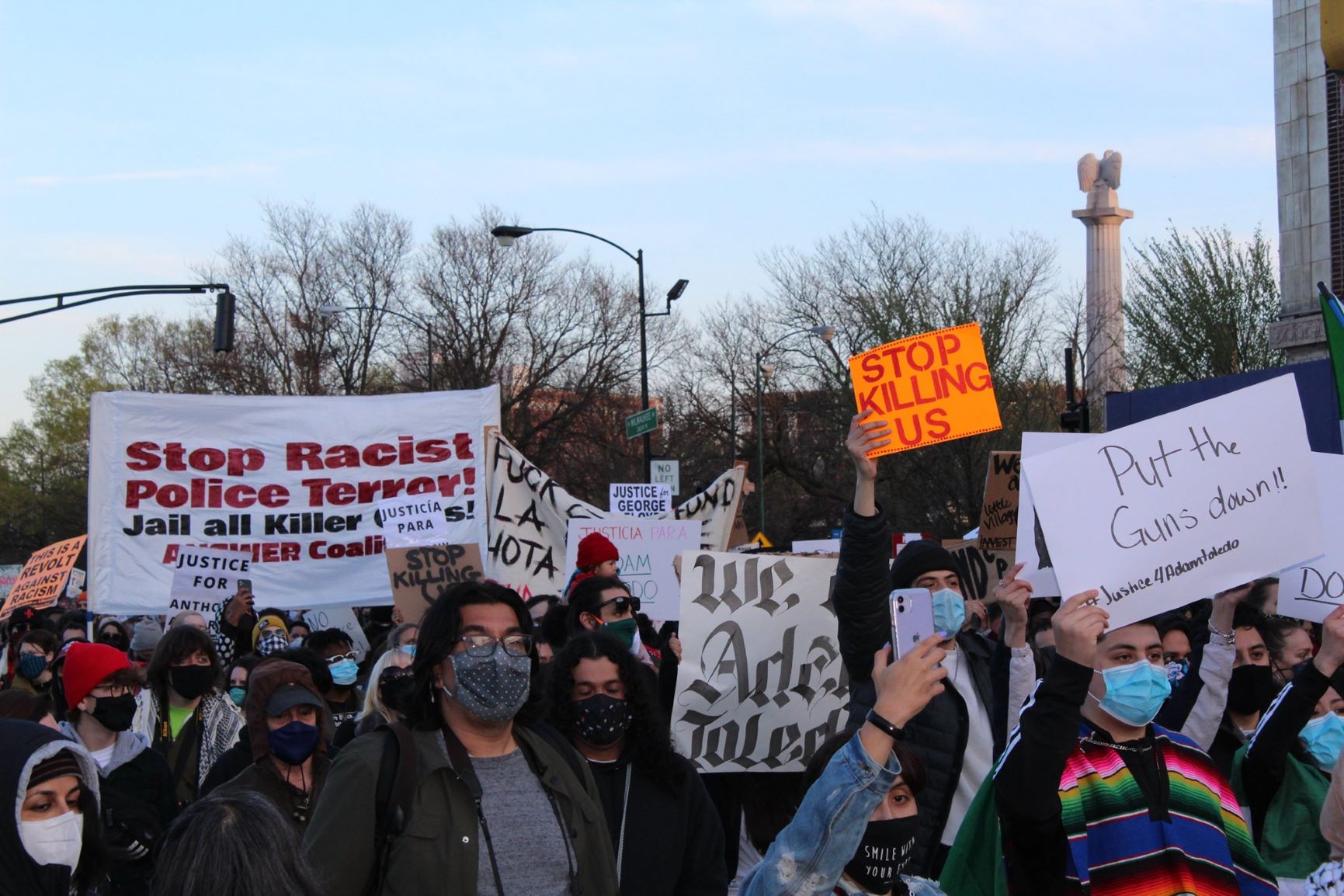 Thousands rally against police killings in Chicago – Liberation News