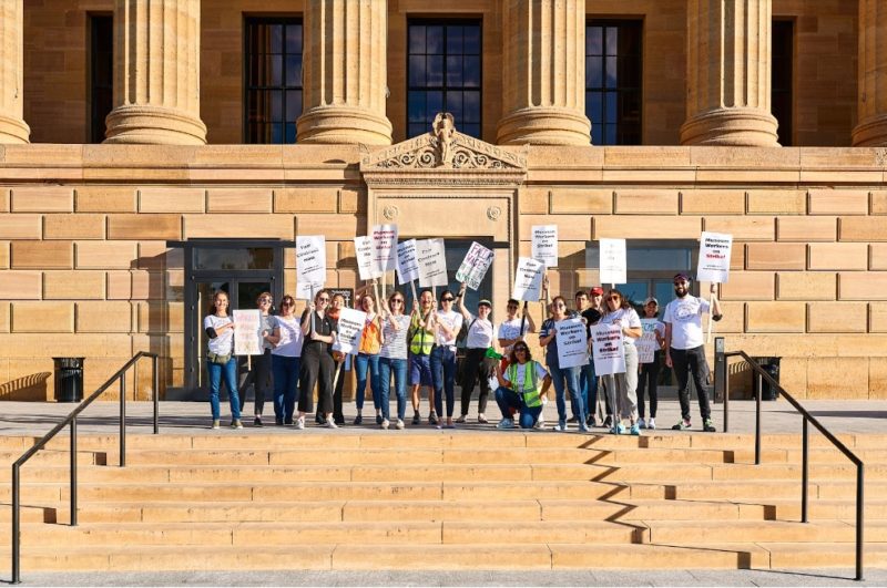 Philadelphia museum workers strike, win first contract – Liberation News