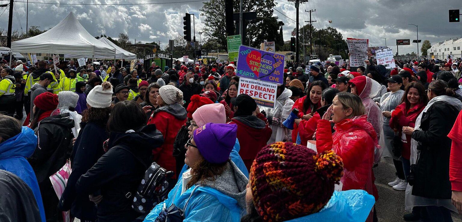 Los Angeles public school workers continue to fight for fair wages in ...